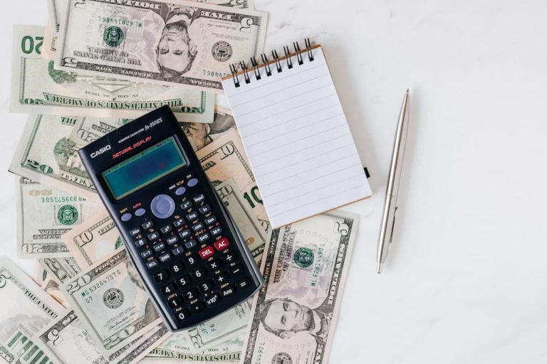 Effective Cost-Cutting Strategies: 27 Proven Methods for 2024
